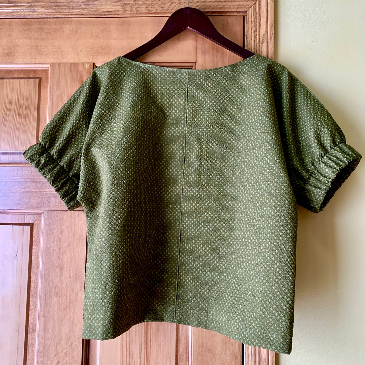 Assembly Line, Cuff Top Pattern, Sweden – Lakes Makerie