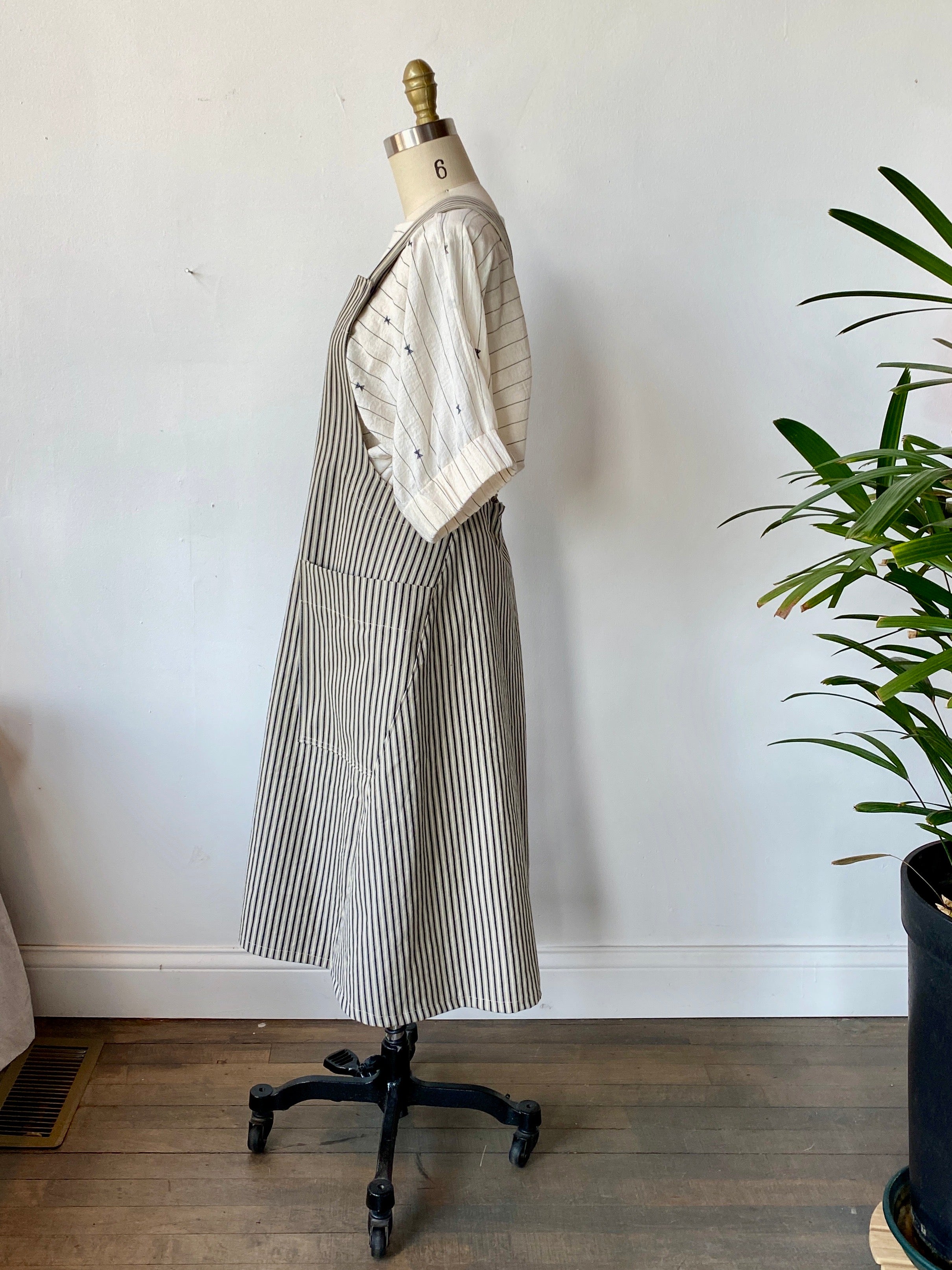 Assembly Line, Apron Dress Pattern, Two Size Ranges, Sweden – Lakes Makerie